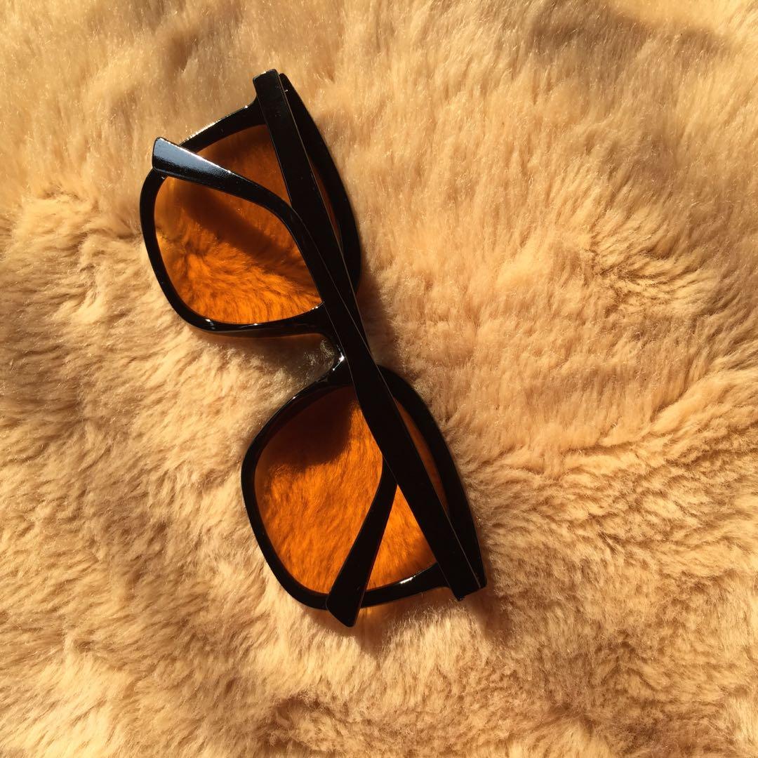 Kacamata Gentle Monster Oranye Square Sunglasses Orange Lens Lensa Oren ...