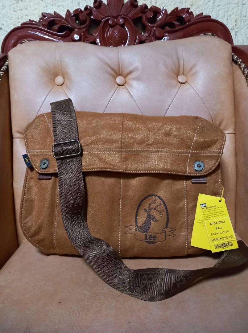 Lee messenger bag, Men's Fashion, Bags, Sling Bags on Carousell