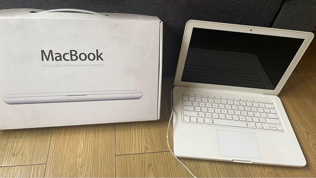 Macbook polycarbonate white, Computers & Tech, Laptops & Notebooks on ...