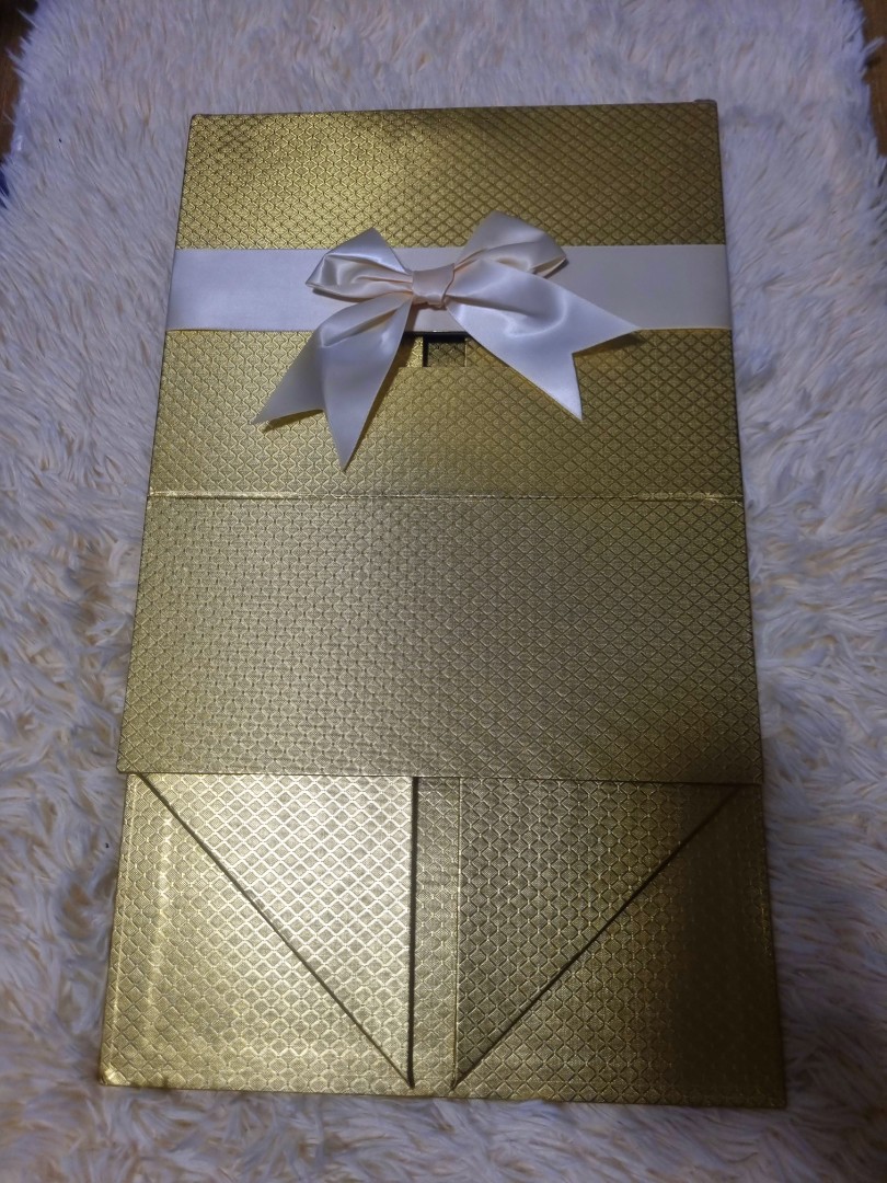 Money Box/ Duit Salam Box, Everything Else on Carousell