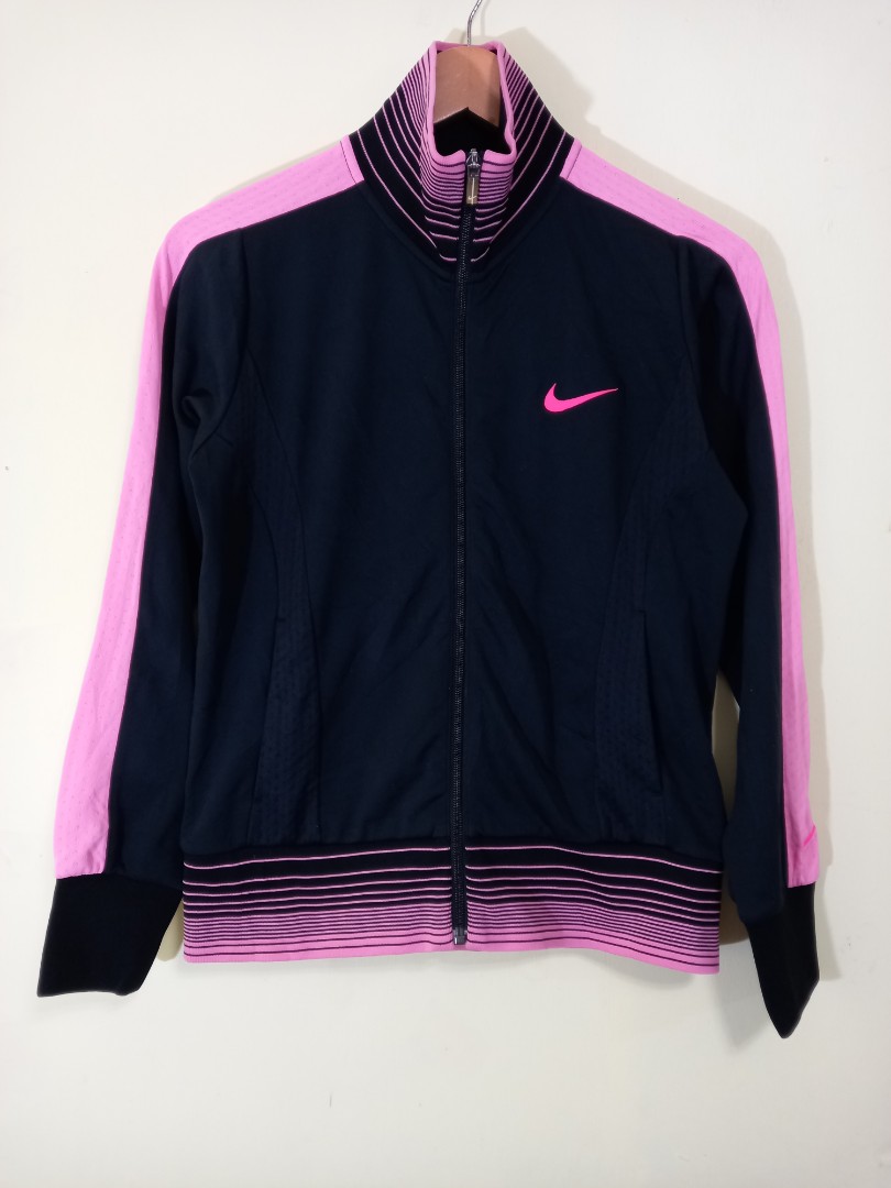 Nike pink track jacket, Women's Fashion, Coats, Jackets and Outerwear ...
