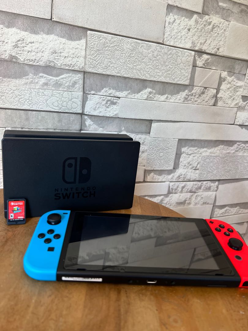 Nintendo Switch Gen2 Full set with games, Video Gaming, Video Games ...