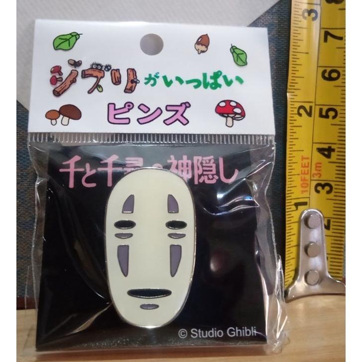 NO FACE Pin Badge Studio Ghibli Spirited Away, Women's Fashion, Jewelry ...