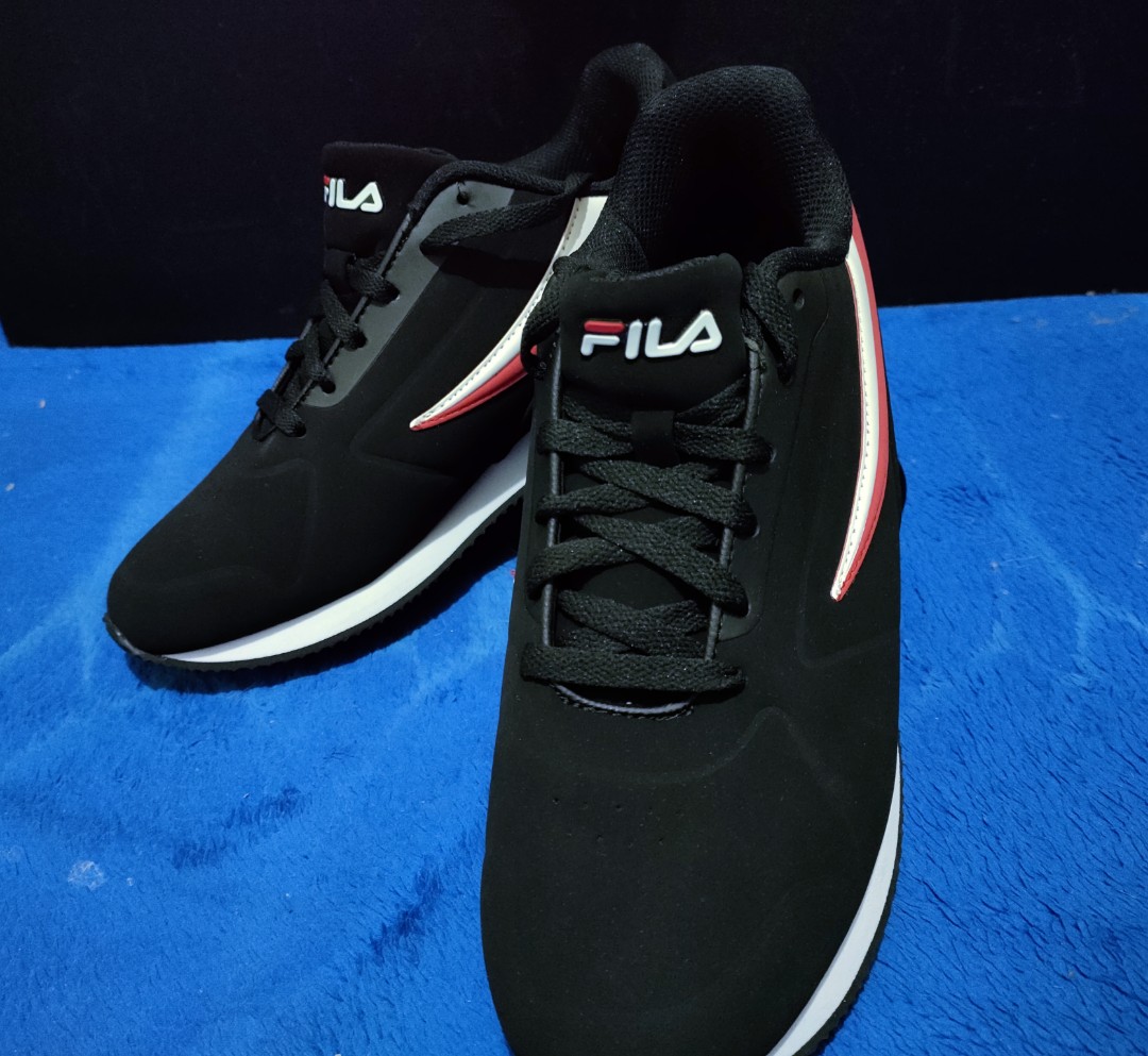 Original Fila shoes for men, Men's Fashion, Footwear, Sneakers on Carousell
