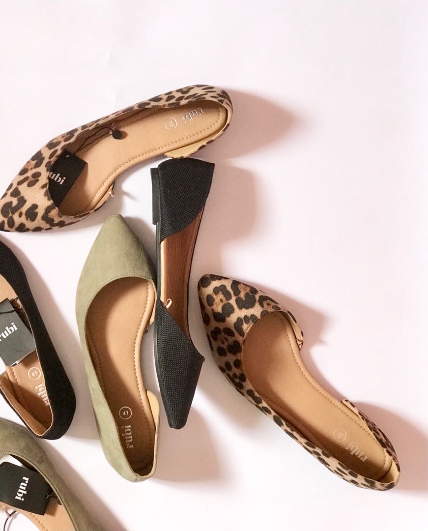 Pair of 3-Plus size flat shoes Original Rubi Essential Dorsay , Women's ...