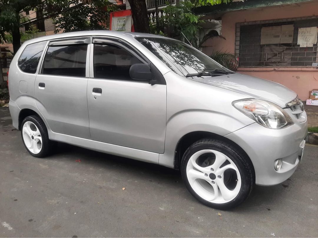 Toyota Avanza 1.3J Manual 7Seaters 17in Rims Good Condition Nothing to ...