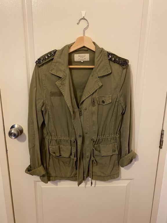 ZARA - Army type jacket, Women's Fashion, Coats, Jackets and Outerwear ...