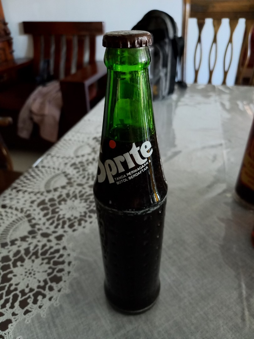 Air botol sprite B, Hobbies & Toys, Collectibles & Memorabilia, Vintage ...