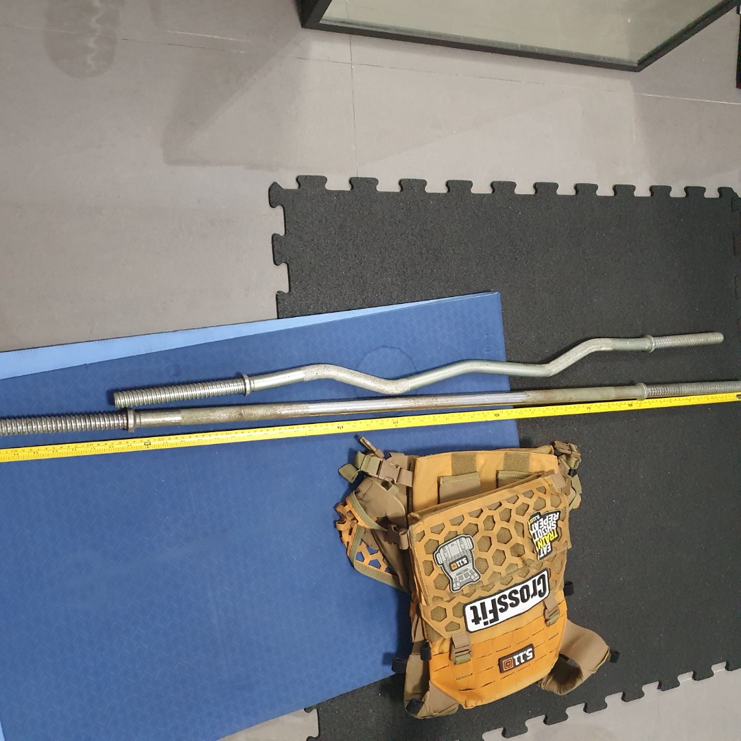 Bar bell, dumb bell, plates (Not Olympic size), Sports Equipment ...