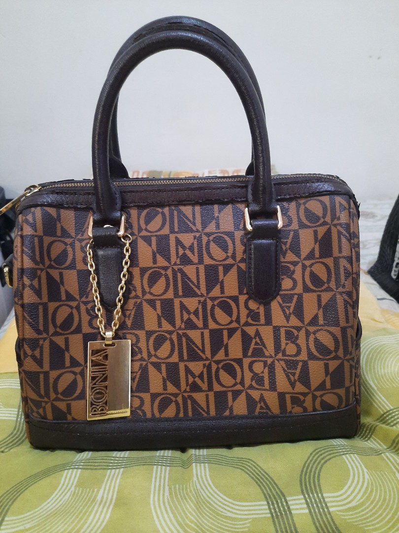 Bonia bag ori, Barang Mewah, Tas & Dompet di Carousell