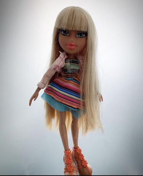 bratz raya study abroad