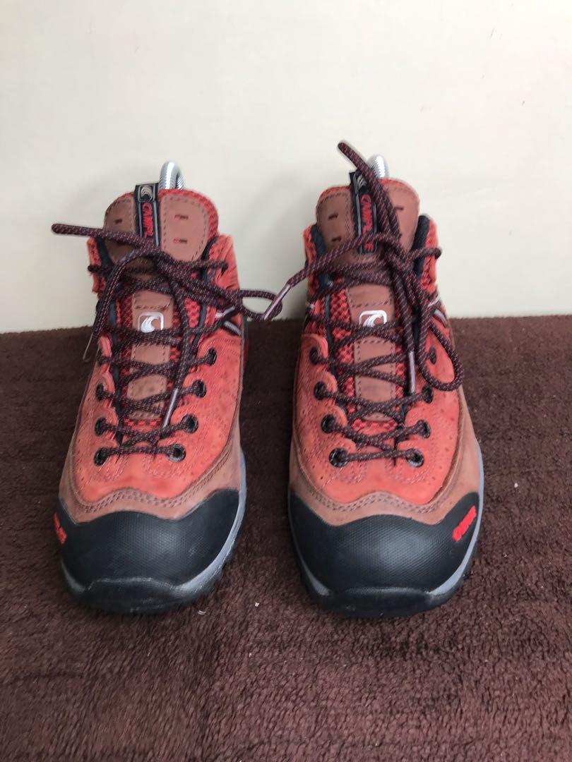 Campline Outdoor Shoes - Men’s 6, Wo’s 7, Men's Fashion, Footwear ...