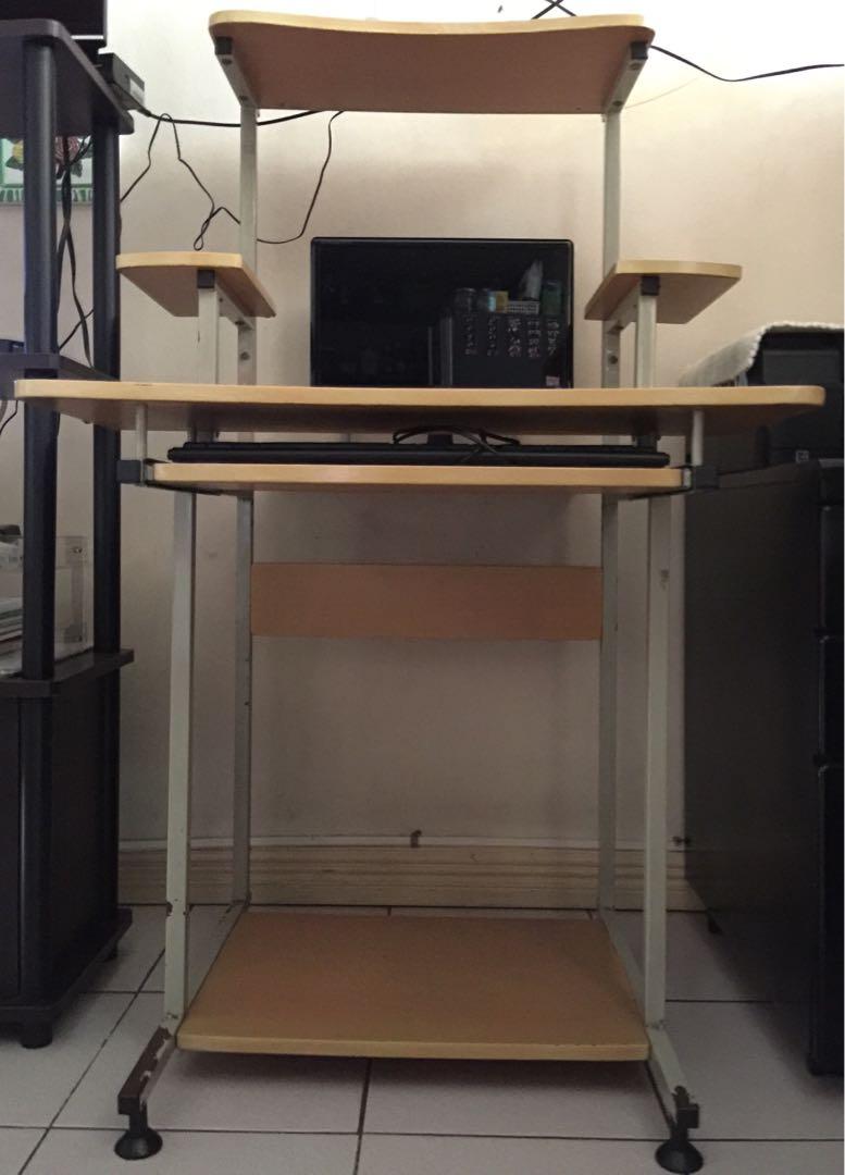 Computer Rack/Desk/Table, Computers & Tech, Parts & Accessories, Other ...