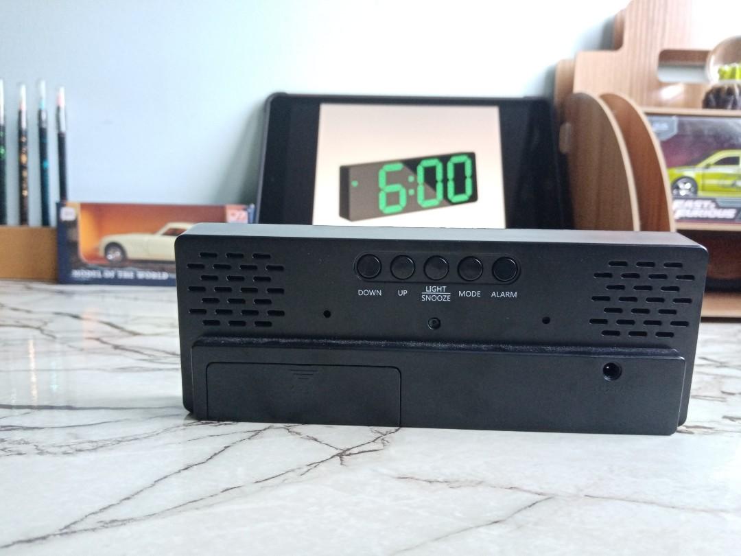 Digital Clock Version 2 Green, Furniture & Home Living, Home Decor ...