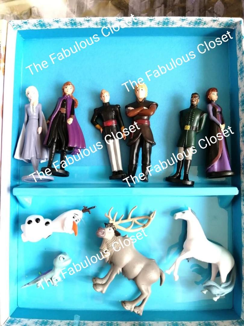 Frozen 2 My busy book with figures, Hobbies & Toys, Toys & Games on ...