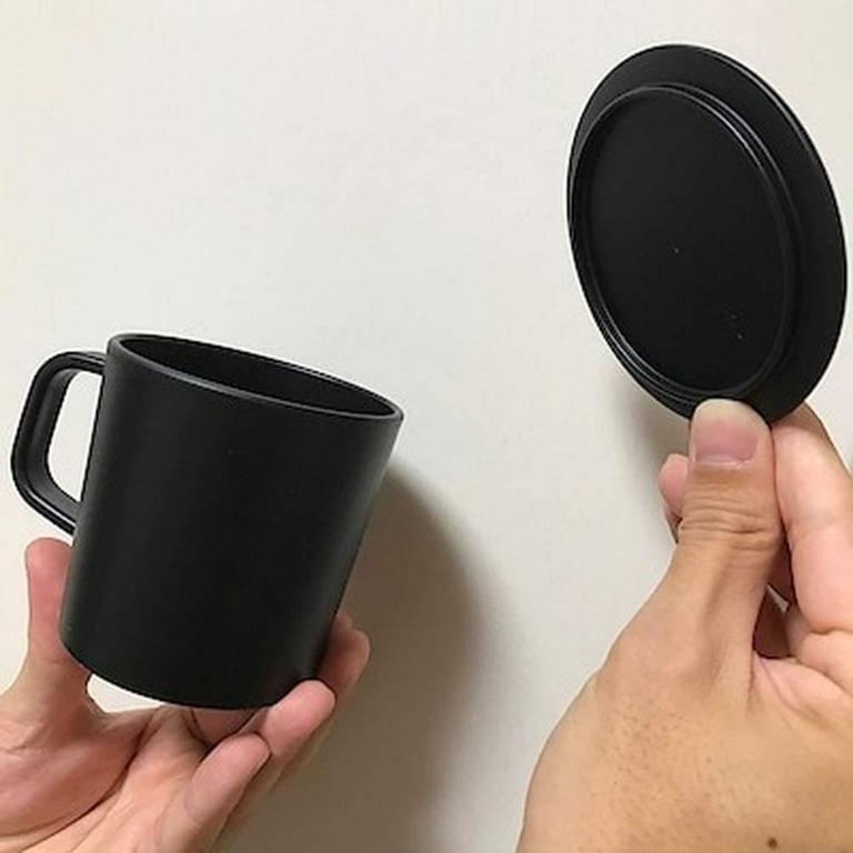 ~instock~ Muji Polypropylene Mug with Lid, 270ml, Black, Furniture ...