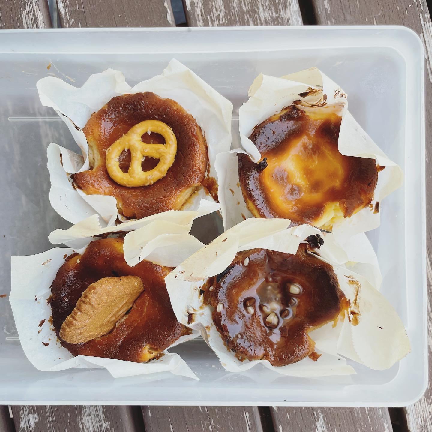 Mini burnt basque cheesecakes: lemon, Biscoff, coffee, salted caramel ...