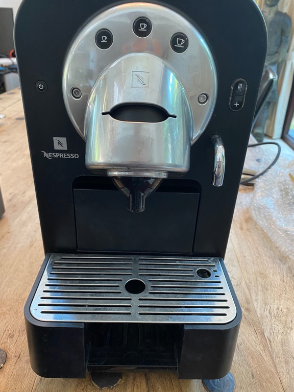 Nespresso CS100 Pro, TV & Home Appliances, Kitchen Appliances, Coffee ...