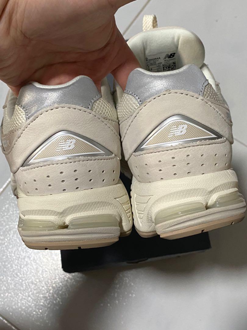New balance 2002R #oxstreet, Men's Fashion, Footwear, Sneakers on Carousell