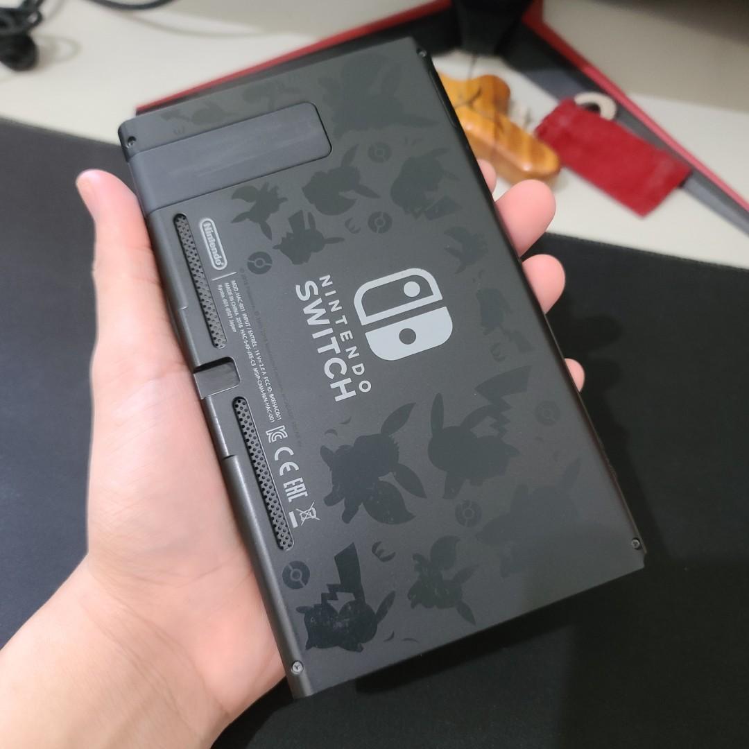 Nintendo Switch Let's Go Pikachu Tablet, Video Gaming, Video Game ...