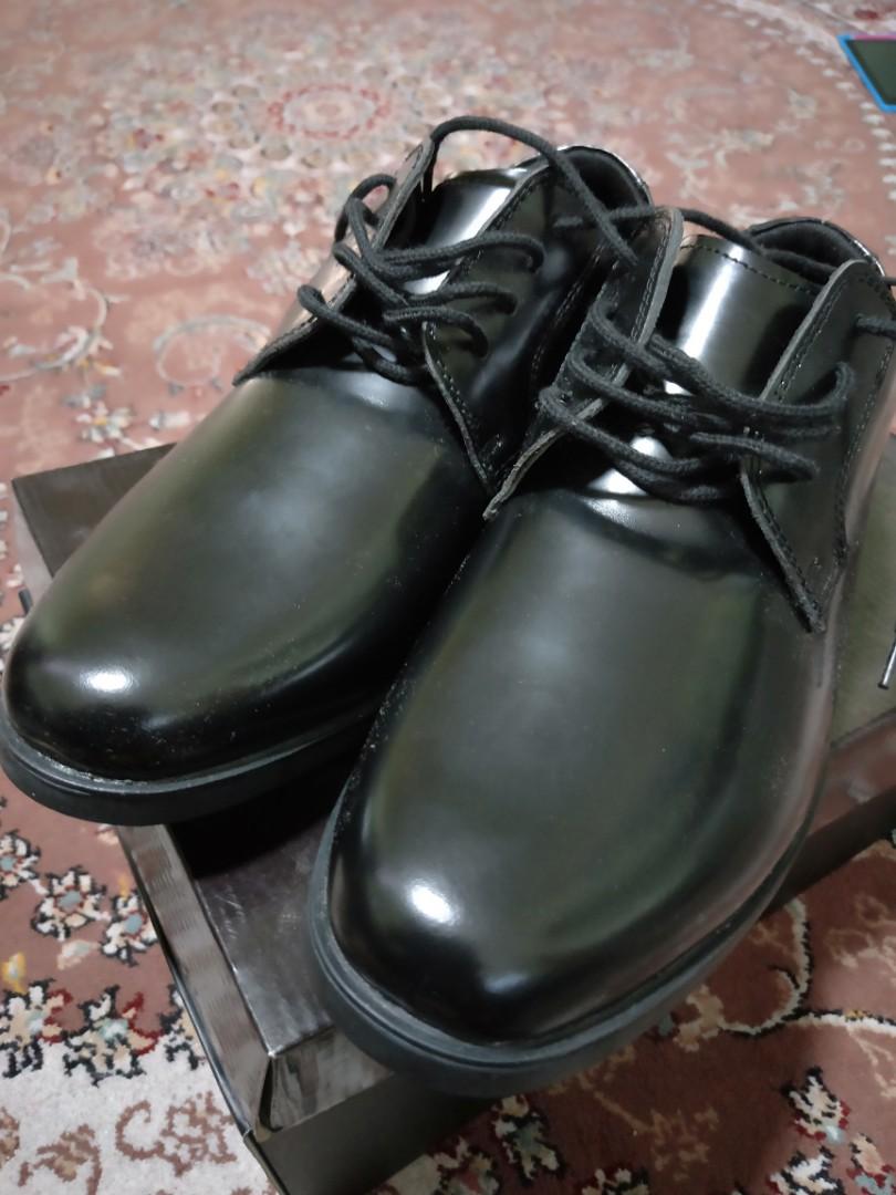 SAF office shoe, Men's Fashion, Footwear, Dress Shoes on Carousell