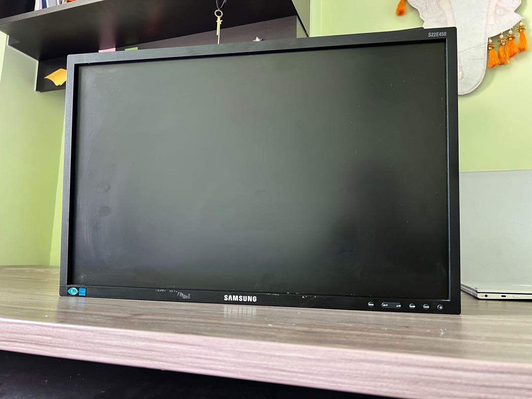 Samsung S22E450 monitor, Computers & Tech, Desktops on Carousell