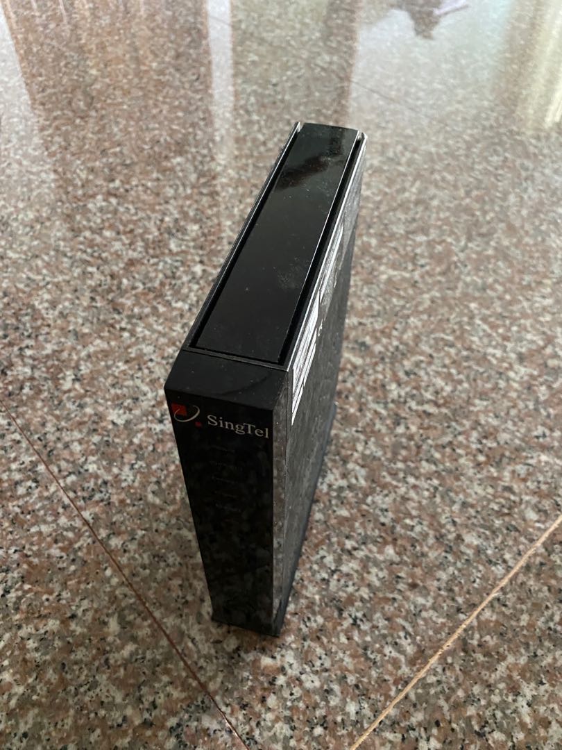 Singtel Aztech DSL7002GRV(S) router, Computers & Tech, Parts ...