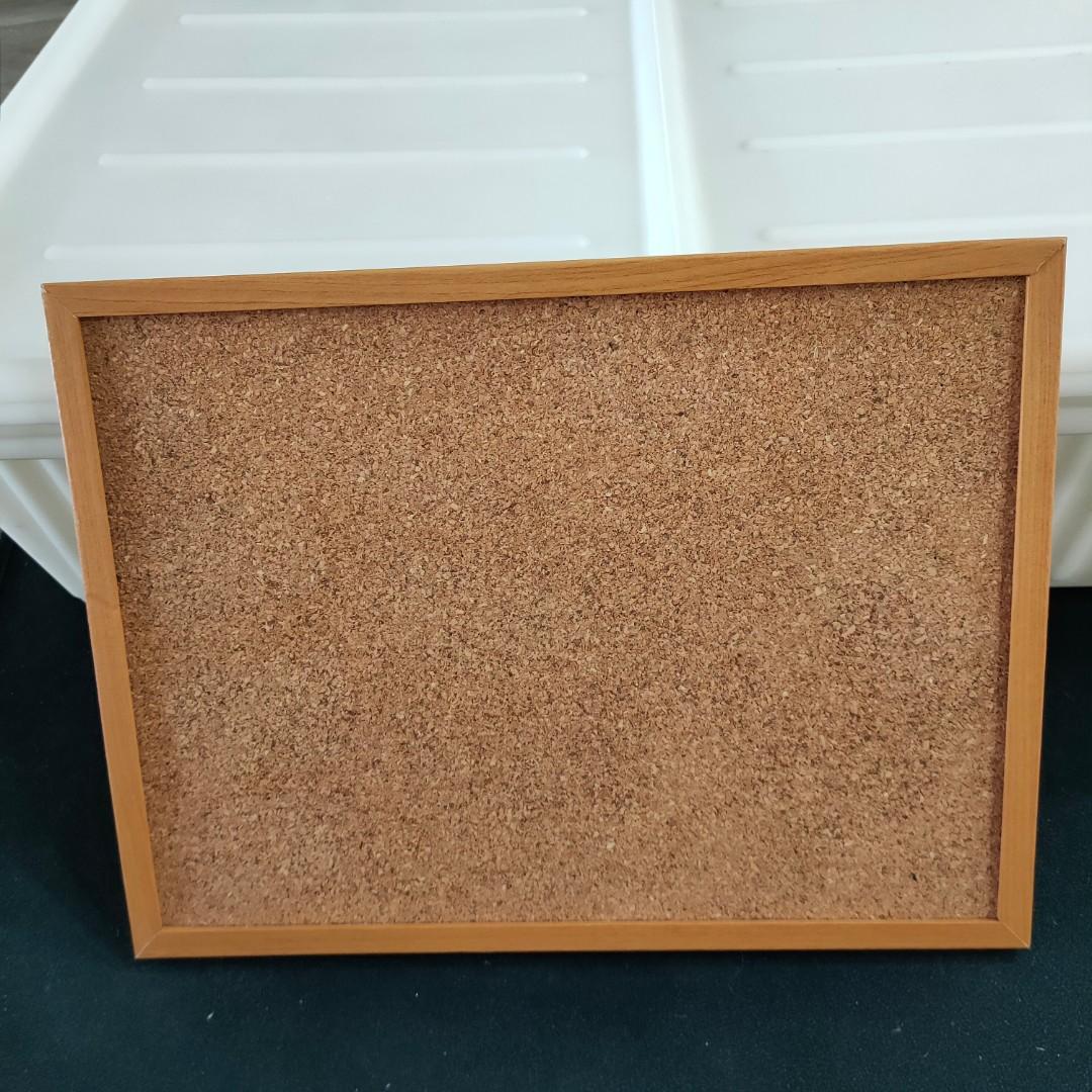 Small Notice board, Hobbies & Toys, Stationery & Craft, Stationery ...