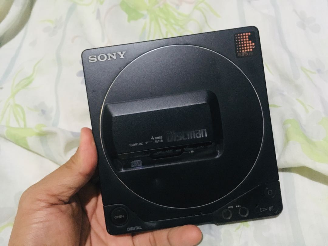 SONY Discman All Metal Vintage D-250 Japan, Audio, Portable Music ...