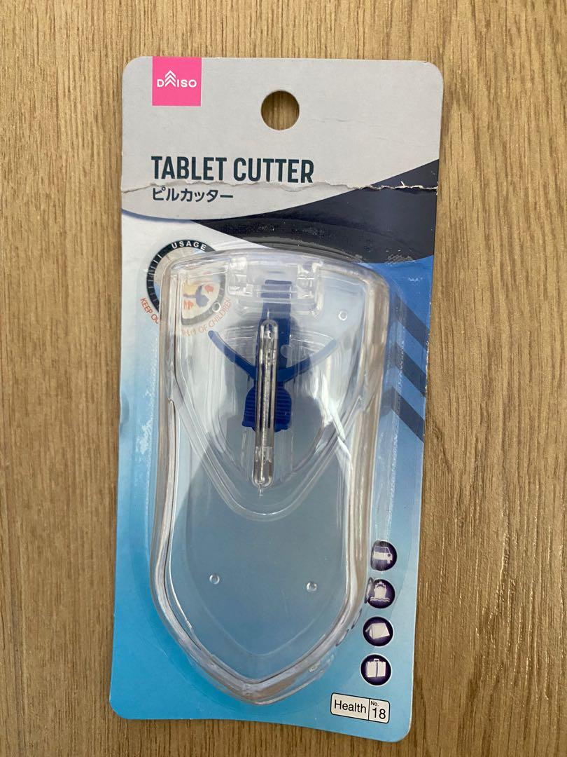 Daiso Tablet cutter, 其他, 其他 - Carousell