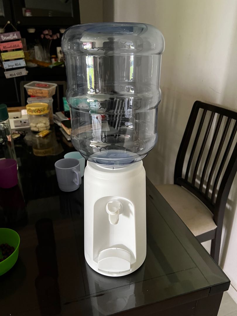 Typo Water Dispenser compact 4.5 litres, TV & Home Appliances, Kitchen ...