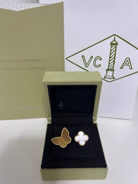 VCA ring, Women's Fashion, Jewelry & Organisers, Rings on Carousell