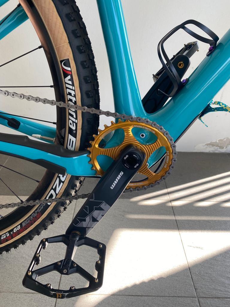 Yeti Arc 2021 Turquoise Custom build, Sports Equipment, Bicycles ...