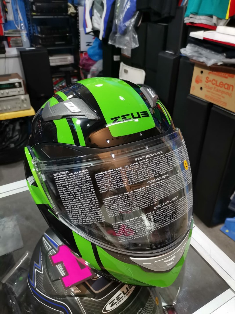 ZEUS FLIP-UP HELMET, Motorbikes on Carousell