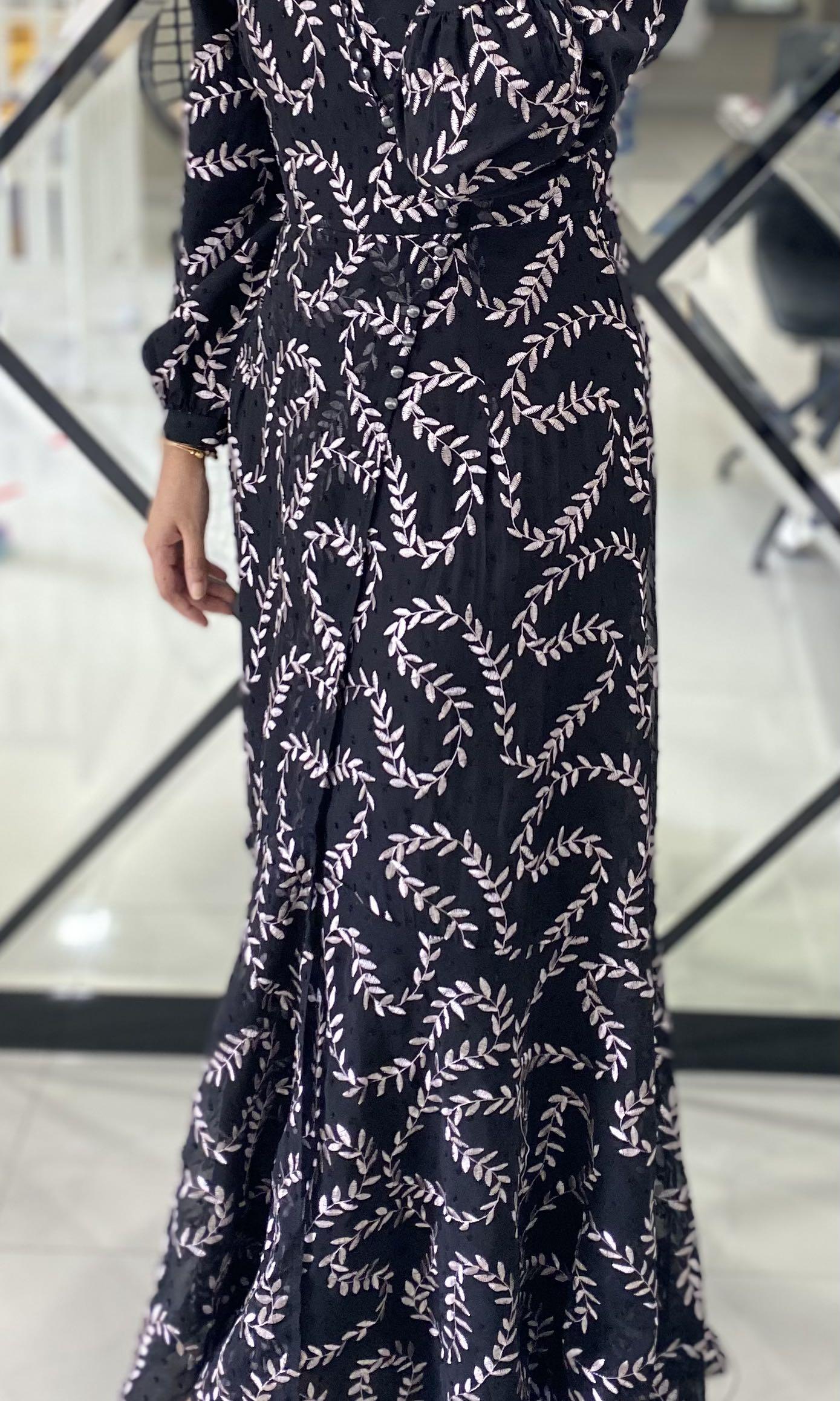 Alia anggun raya 2022 collection, Women's Fashion, Dresses & Sets ...