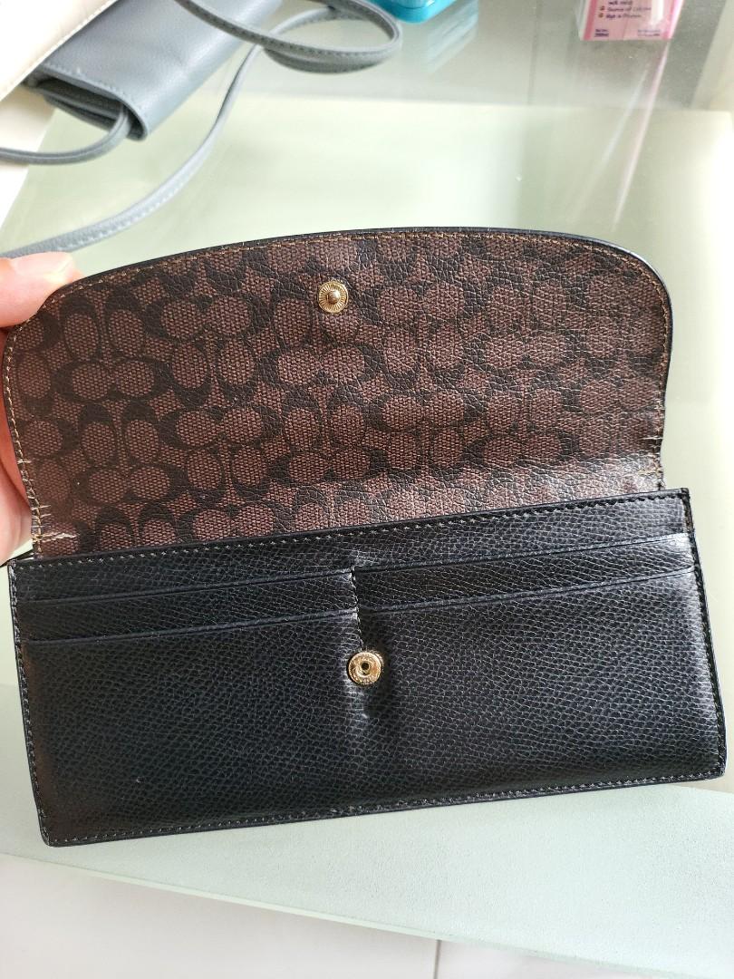 Coach Classic Wallet, Luxury, Bags & Wallets on Carousell