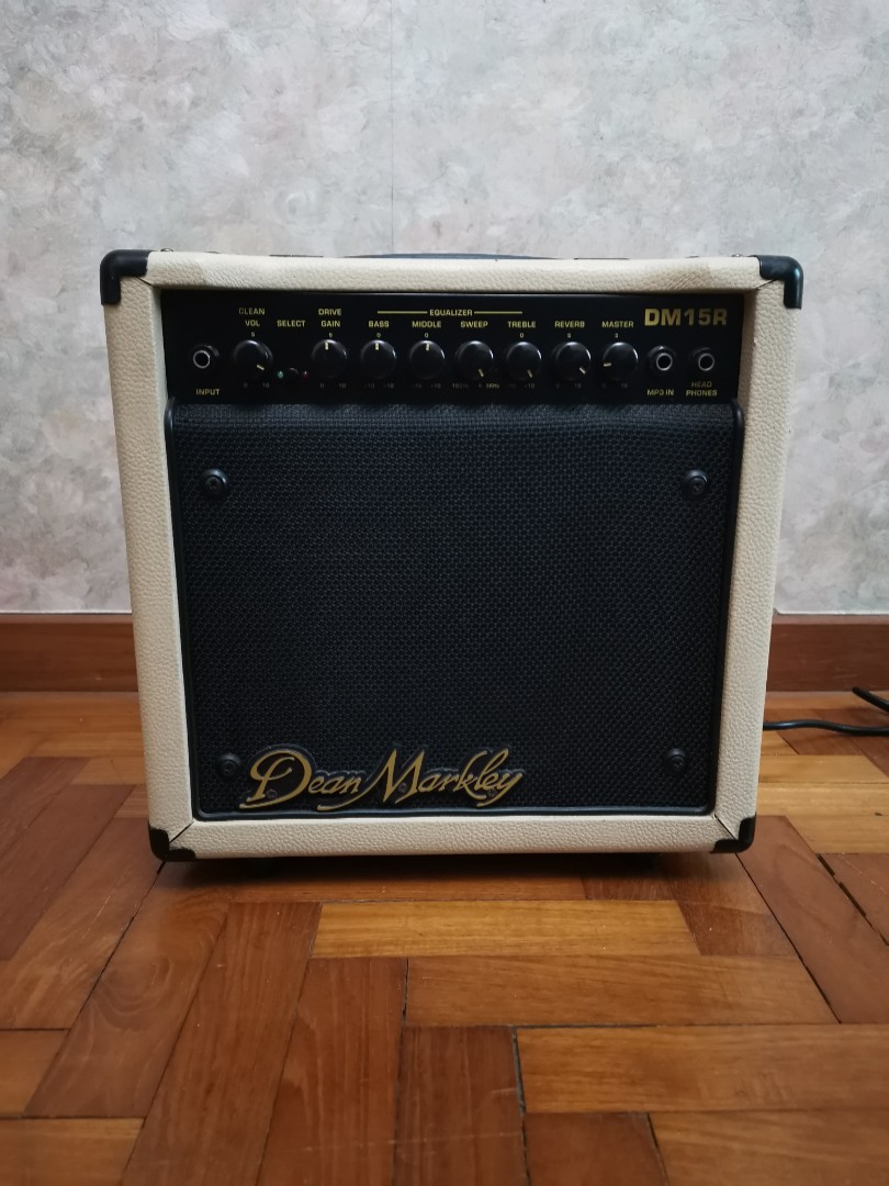 Dean Markley 15W Guitar Amplifier, Hobbies & Toys, Music & Media ...