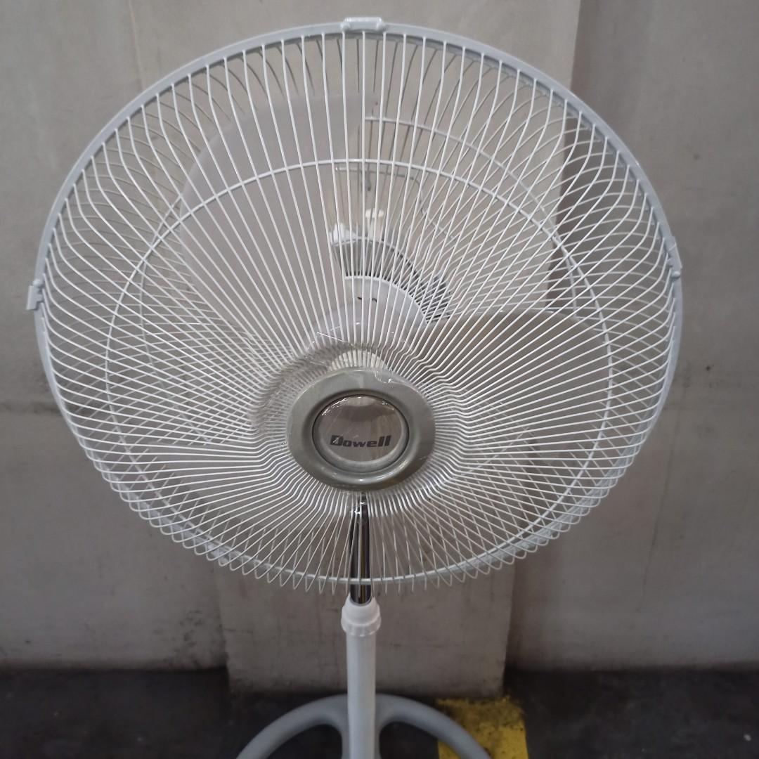 DOWELL 18" STAND Electric FAN white gray, Furniture & Home Living ...