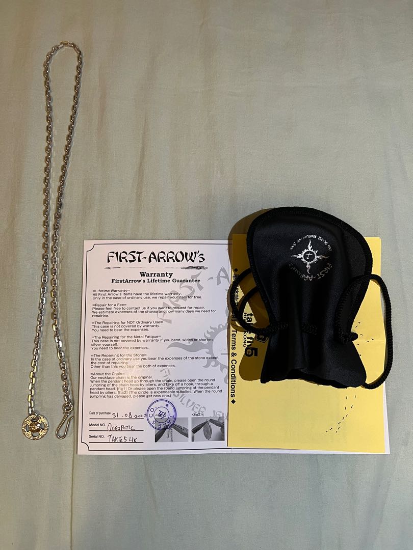 First Arrows’s, 名牌, 飾物及配件 - Carousell
