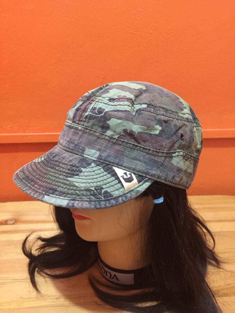 Goorin Cap, Men's Fashion, Watches & Accessories, Caps & Hats on Carousell