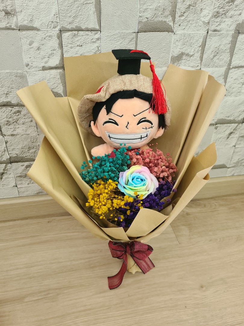 Luffy graduation bouquet, Hobbies & Toys, Stationery & Craft, Flowers ...