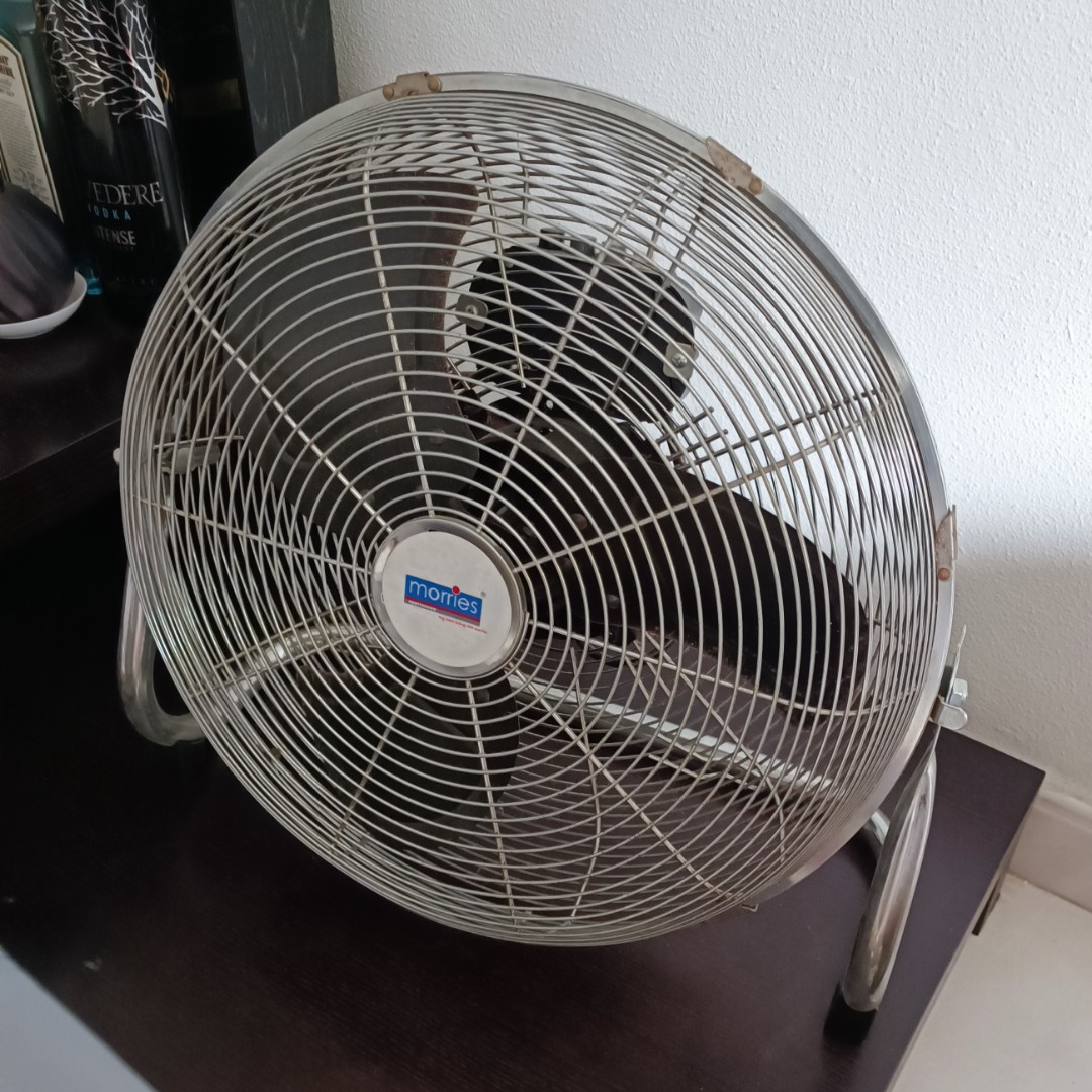 Morris 16" Fan, TV & Home Appliances, Other Home Appliances on Carousell