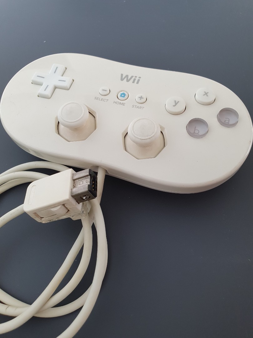 Nintendo Wii Classic Controller Original, Video Gaming, Video Games ...