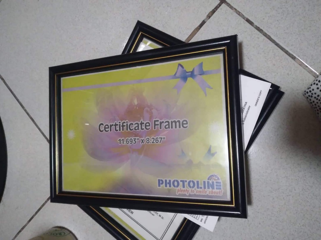 Photoline Certificate Frames, Furniture & Home Living, Home Decor ...