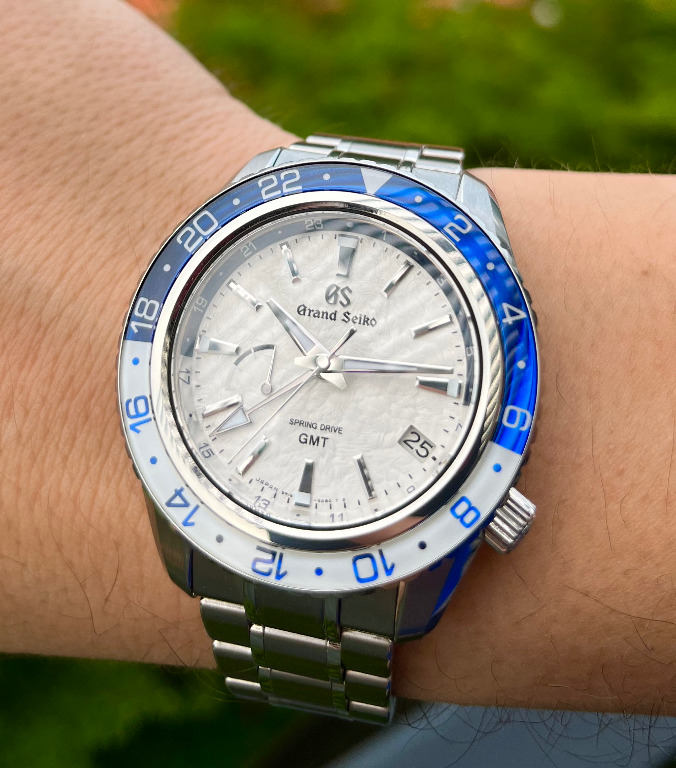 Grand Seiko SBGE275 GMT Snow dial 20th anniversary UNWORN, Luxury ...