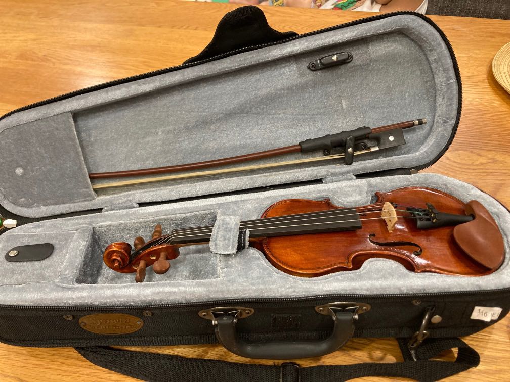 Synwin Violin, Hobbies & Toys, Music & Media, Musical Instruments on ...