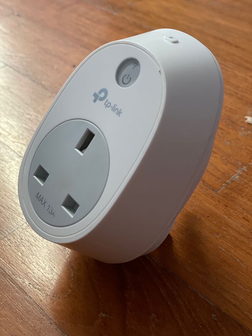 Tp link Smart wifi plug, TV & Home Appliances, Electrical, Adaptors ...