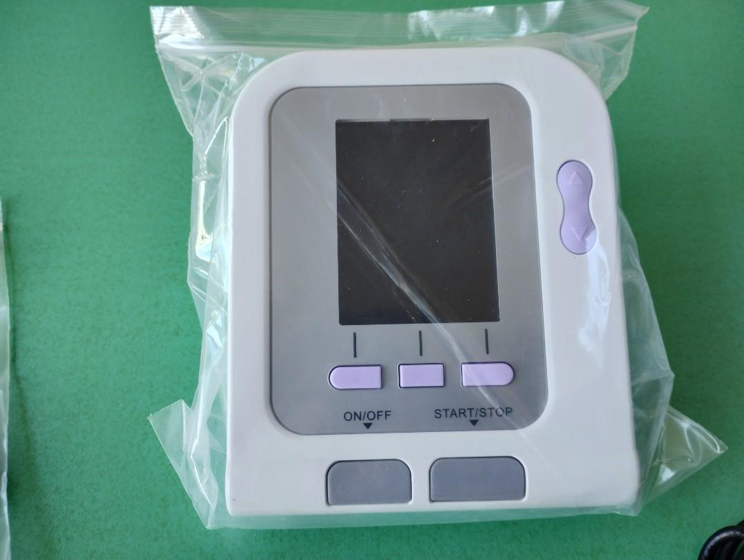 Veterinary Blood Pressure and SP02 Pulse Rate Monitor for pets and ...