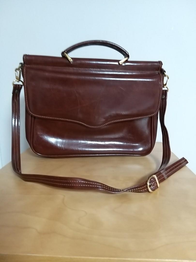 Vintage Italy Beoni bag, Women's Fashion, Bags & Wallets, Shoulder Bags ...