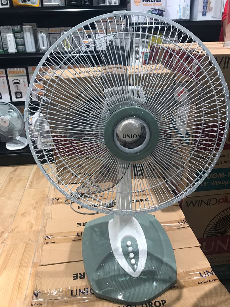BRAND NEW: UNION DESK FAN 16 UGMDF1622 O/L, Furniture & Home Living ...